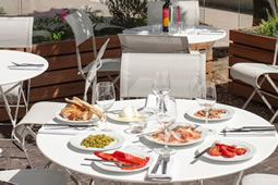 The River Cafe Cafe Is Now Open