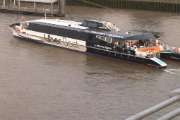 Uber Boats Starts Weekend Service at Local Piers